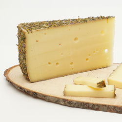 Käse kaufen im Käse Shop. Viele Käsesorten zur Käseauswahl › Alpen Sepp ...